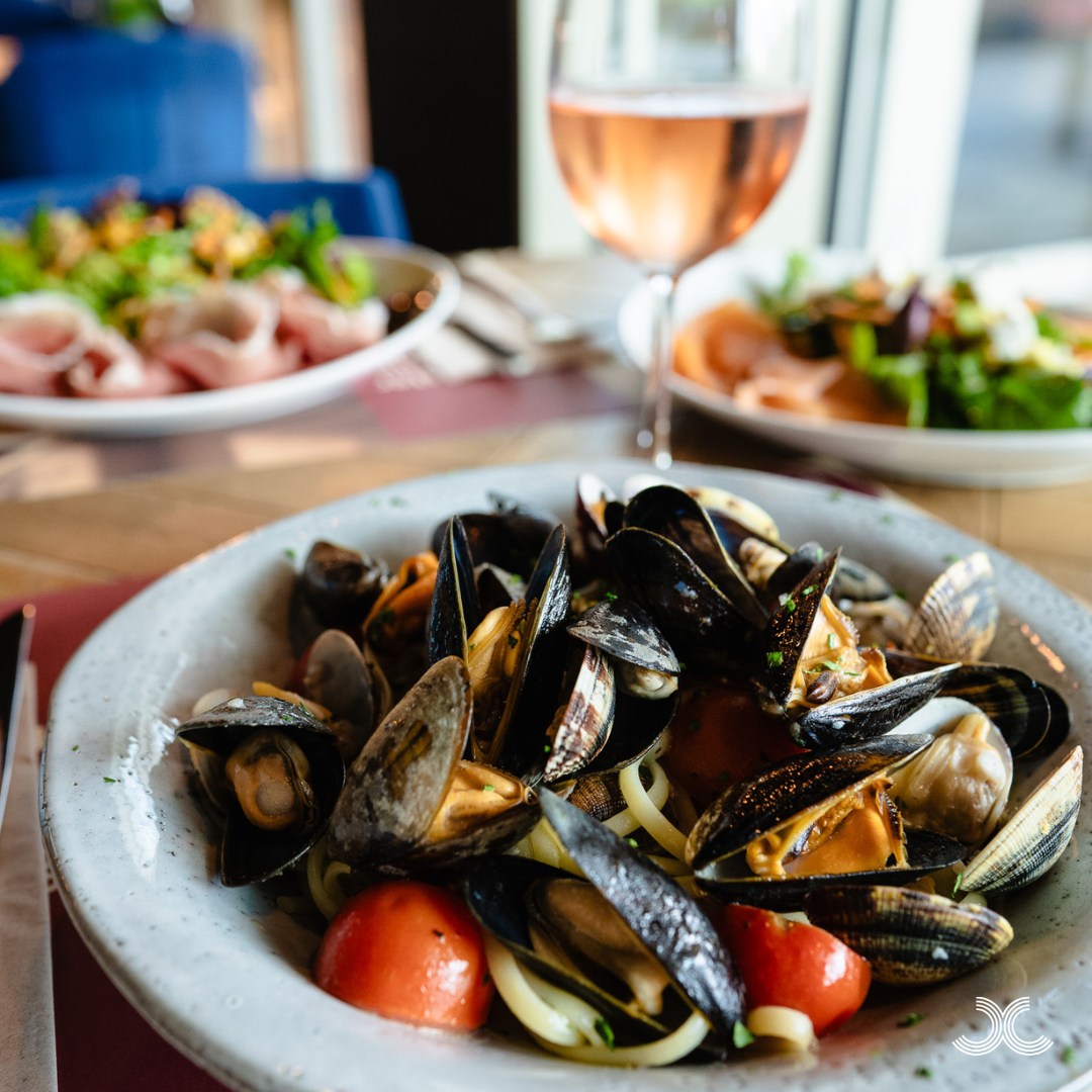 City Concorde, Shopping Center